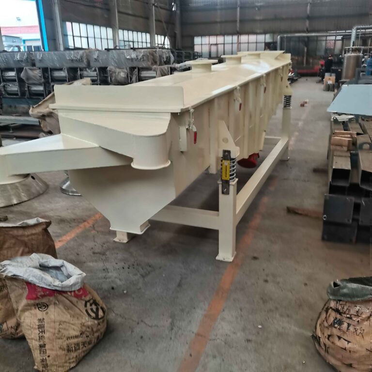 Multi-layer linear vibrating screen | Eversun,Sieving machine